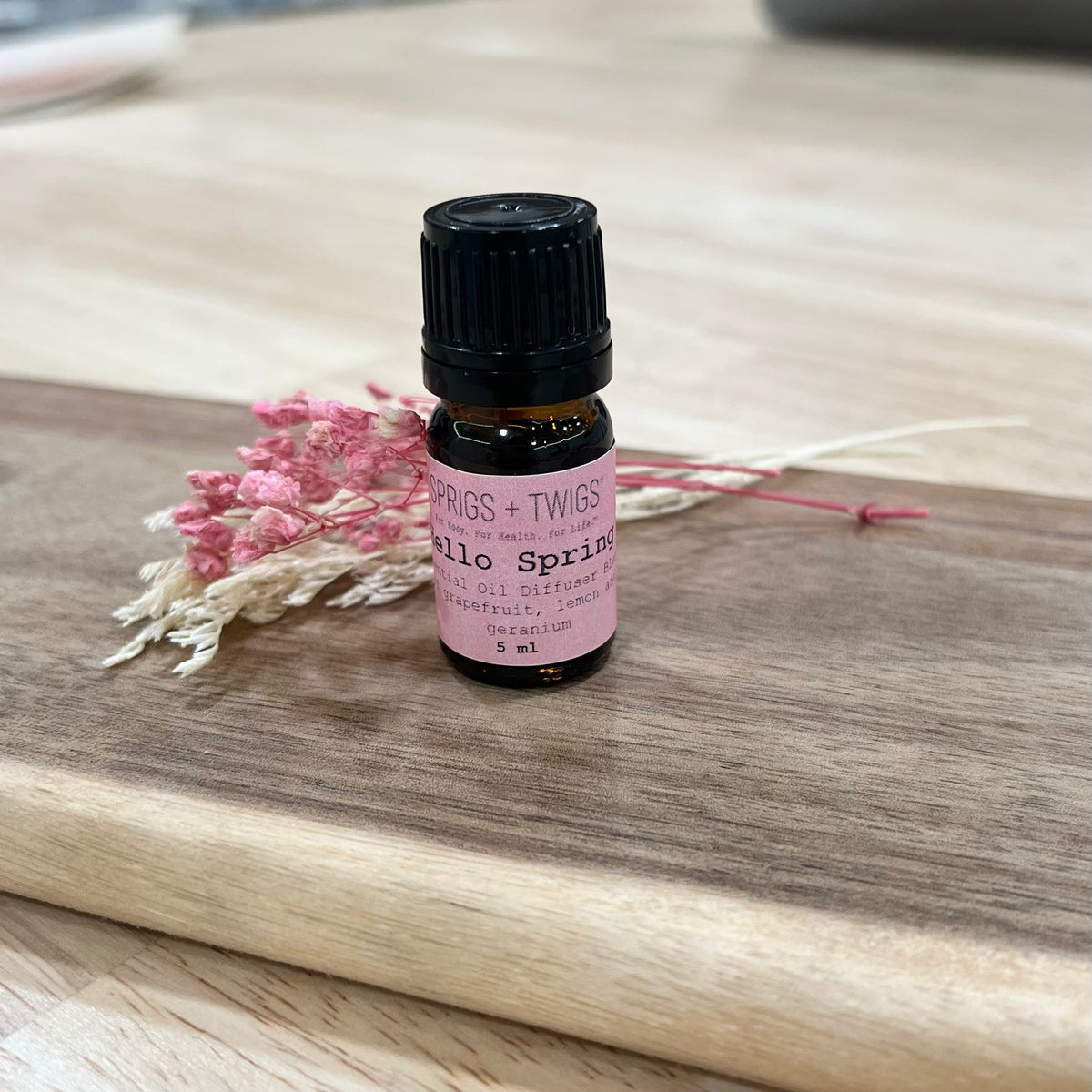 Hello Spring Essential Oil Diffuser Blend – Sprigs + Twigs